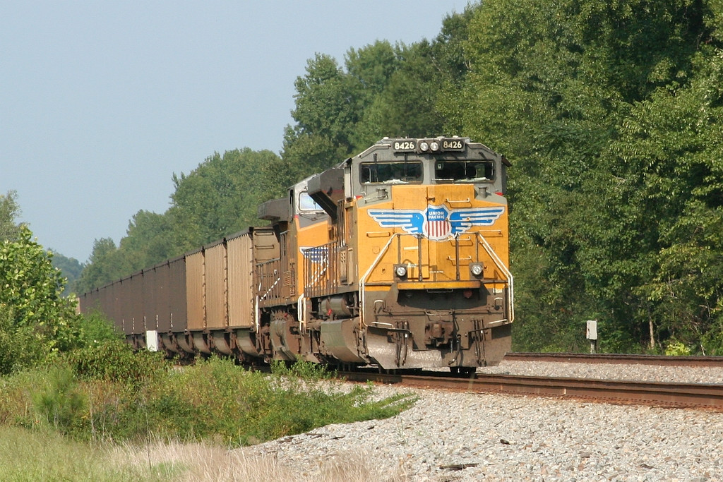 UP loaded ETRX coal train